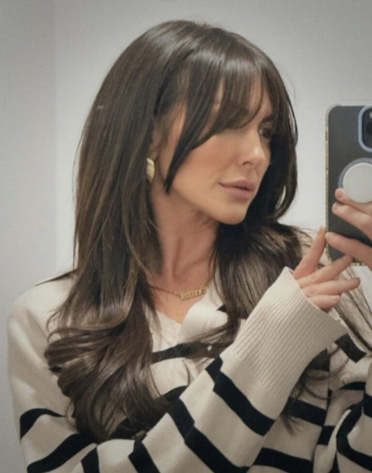 30 Iconic 90s Bangs Ideas - Days Inspired