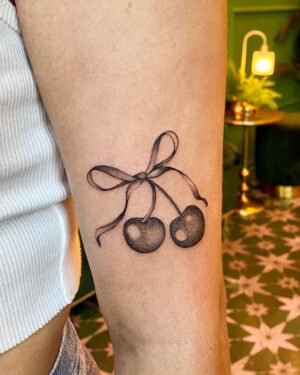 27 Nostalgic Y2K-Inspired Tattoos That'll Make You Feel Like It's 2000 ...