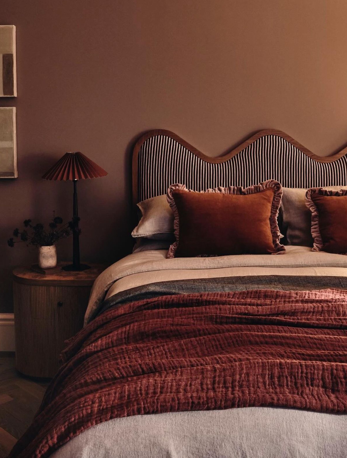 30+ Stunning Color Drenching Decor Ideas to Make a Bold Statement ...